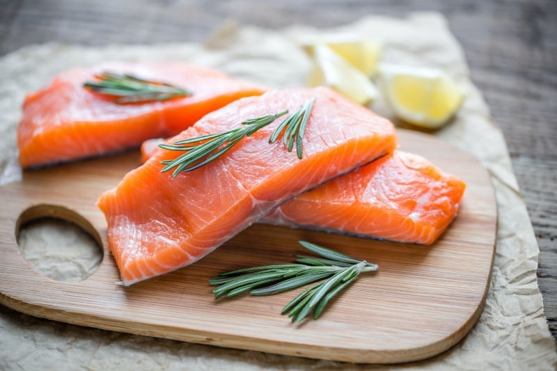 Freshly Frozen Atlantic Salmon Fillets (with skin, boneless) - 250g ...