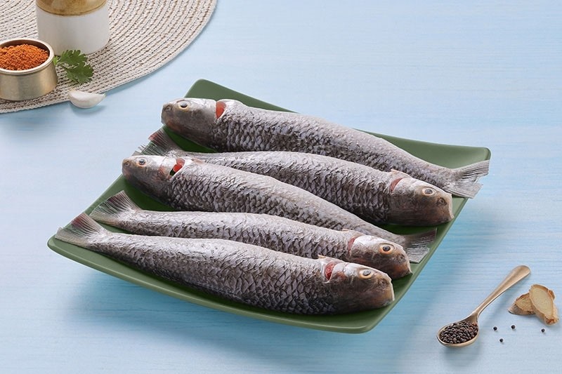 Chara Pona / Baby Mrigal - Whole Cleaned (480g to 580g Pack) : Buy ...