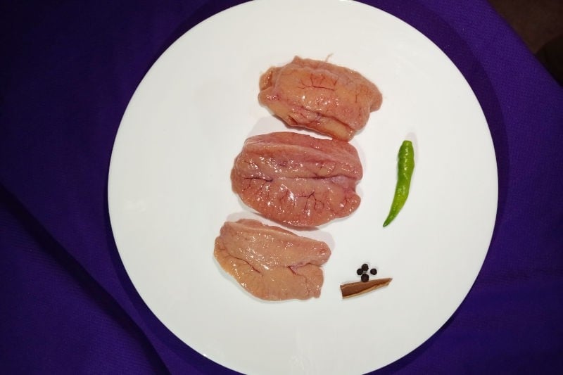 Black Pomfret / Karutha Avoli / Halwa Fish / ಮಾಂಜಿ - Egg (Roe) : Buy ...