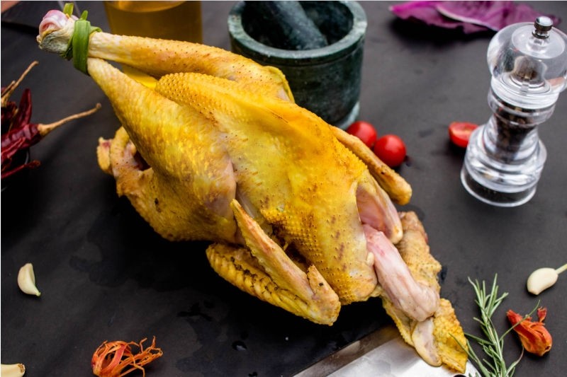 Country Chicken / Desi Chicken / Natti Koli (Free Range & With Skin ...