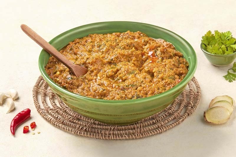 Dhaniya Adhraki Ready-To-Cook Paste (200g Pack) : Buy online ...