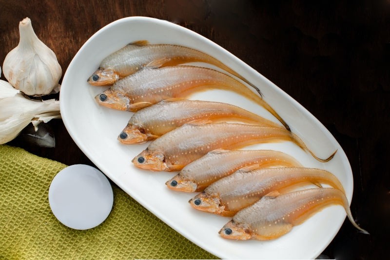 Golden Anchovy / Mandeli - Whole : Buy online | freshtohome.com
