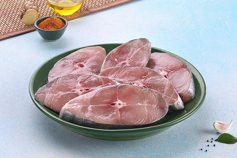 Seer Fish / King Fish / Surmai / Neymeen / Vanjaram / ಅಂಜಲ್ (2kg to 5kg ...