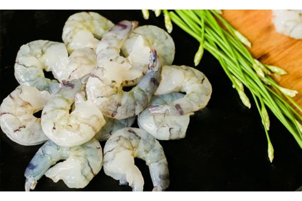 Tiger Prawn / Bagda Chingri - Peeled & Deveined (PD) (230 to 250g Pack ...