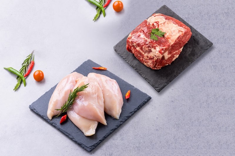 Combo Pack: (1kg Red Meat Cube Roll (BR) + 500g Premium Chicken Breast ...