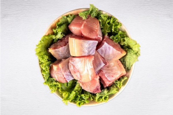 Fresh Indian Baasa / Pangasius / Pangas - Curry Cut (w/o head, 380 to ...