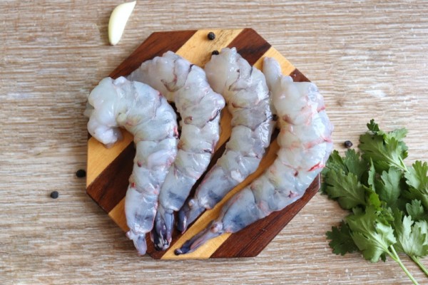 Tiger Prawn (Super Jumbo) - PUD (Peeled & Undeveined) meat 240g to 250g ...